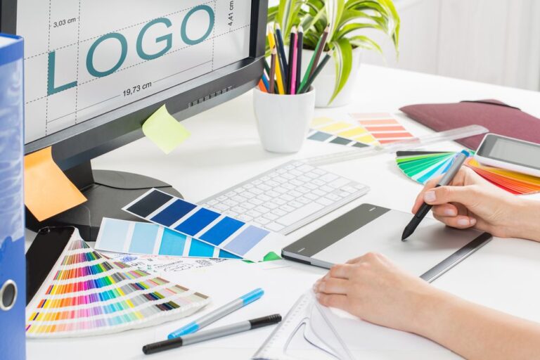 Qué es un logotipo y qué tipos de logos hay - Einatec.com